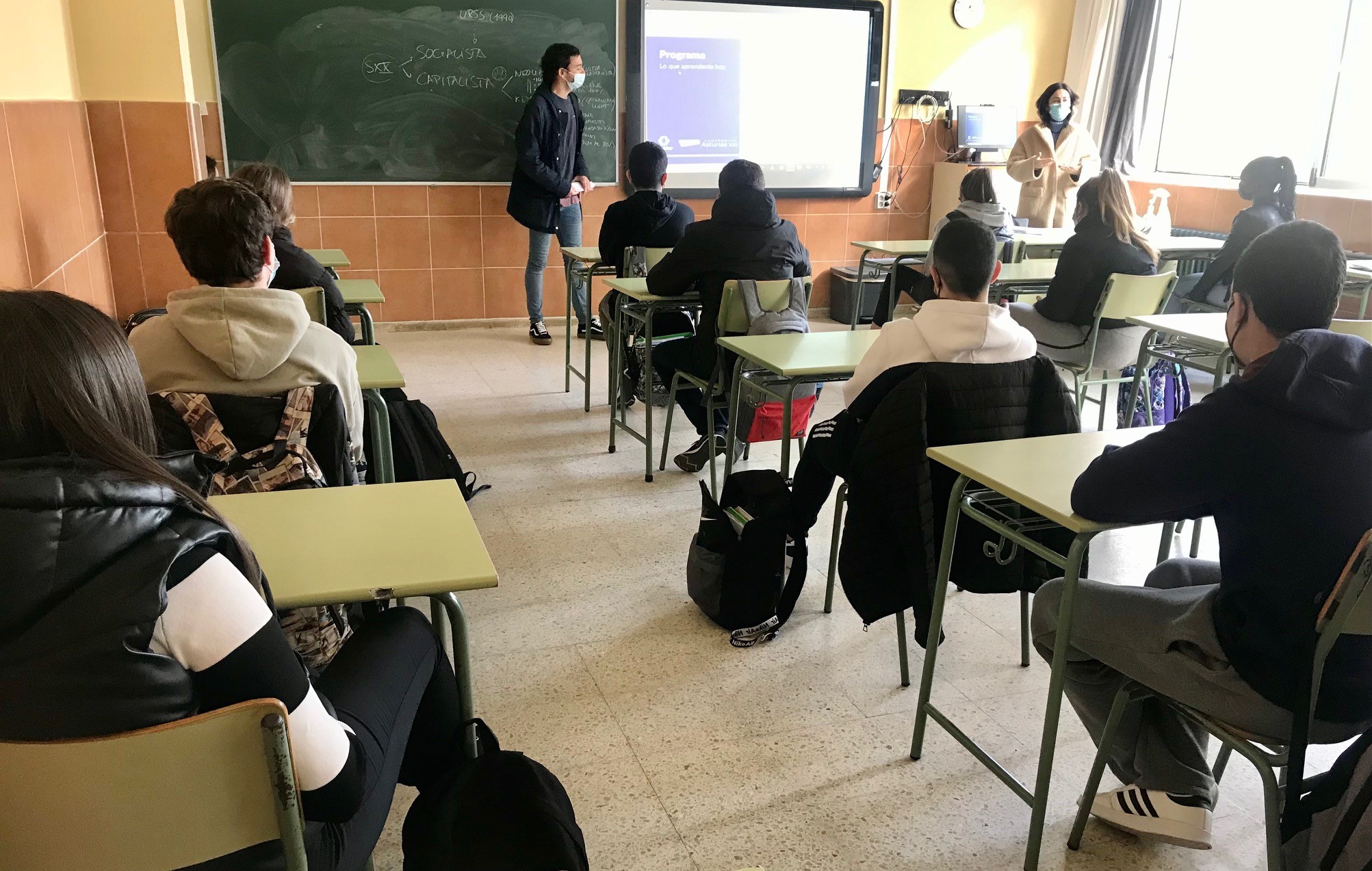 Taller de Comunicación en el IES Virgen de la Luz de Avilés ...